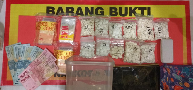 Pengedar Ribuan Butir Obat Berbahaya Divonis 10 Tahun Tabengan Online